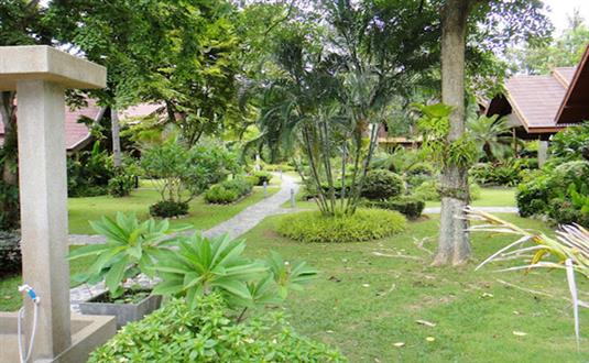 Dutch Garden tour with Antilog Vacations at Surat Western India